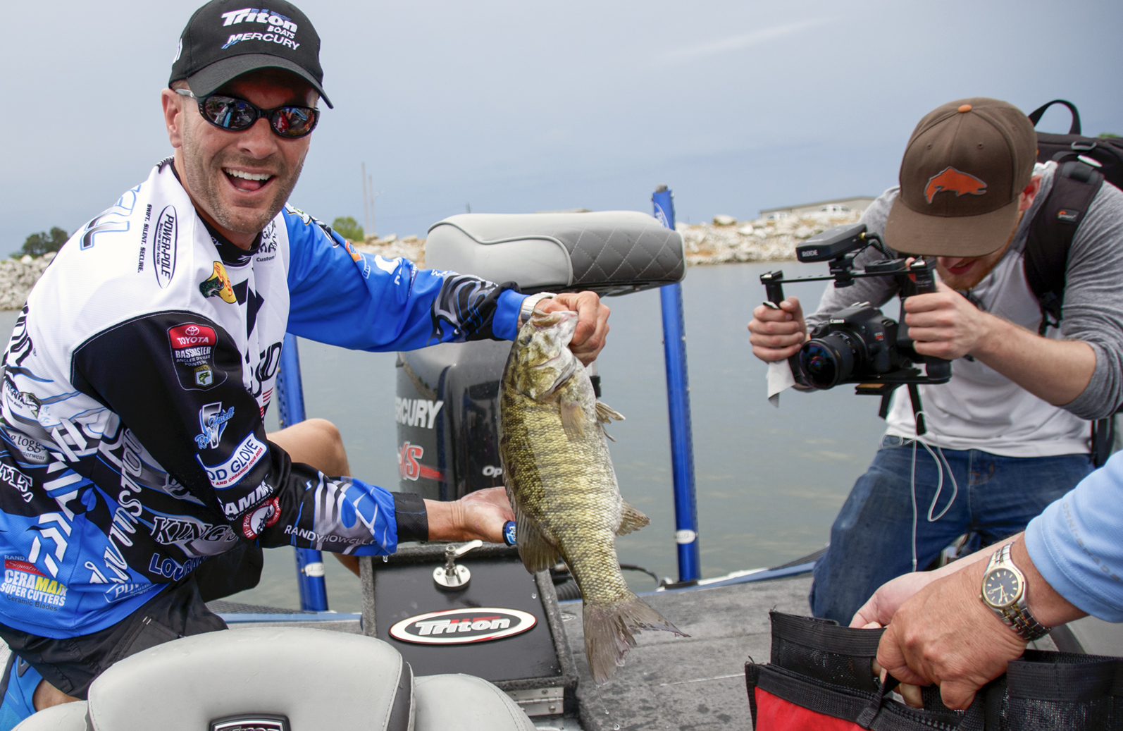 Bass Nomad Chris shooting Randy Howell Day 2 – Bass Nomad Online