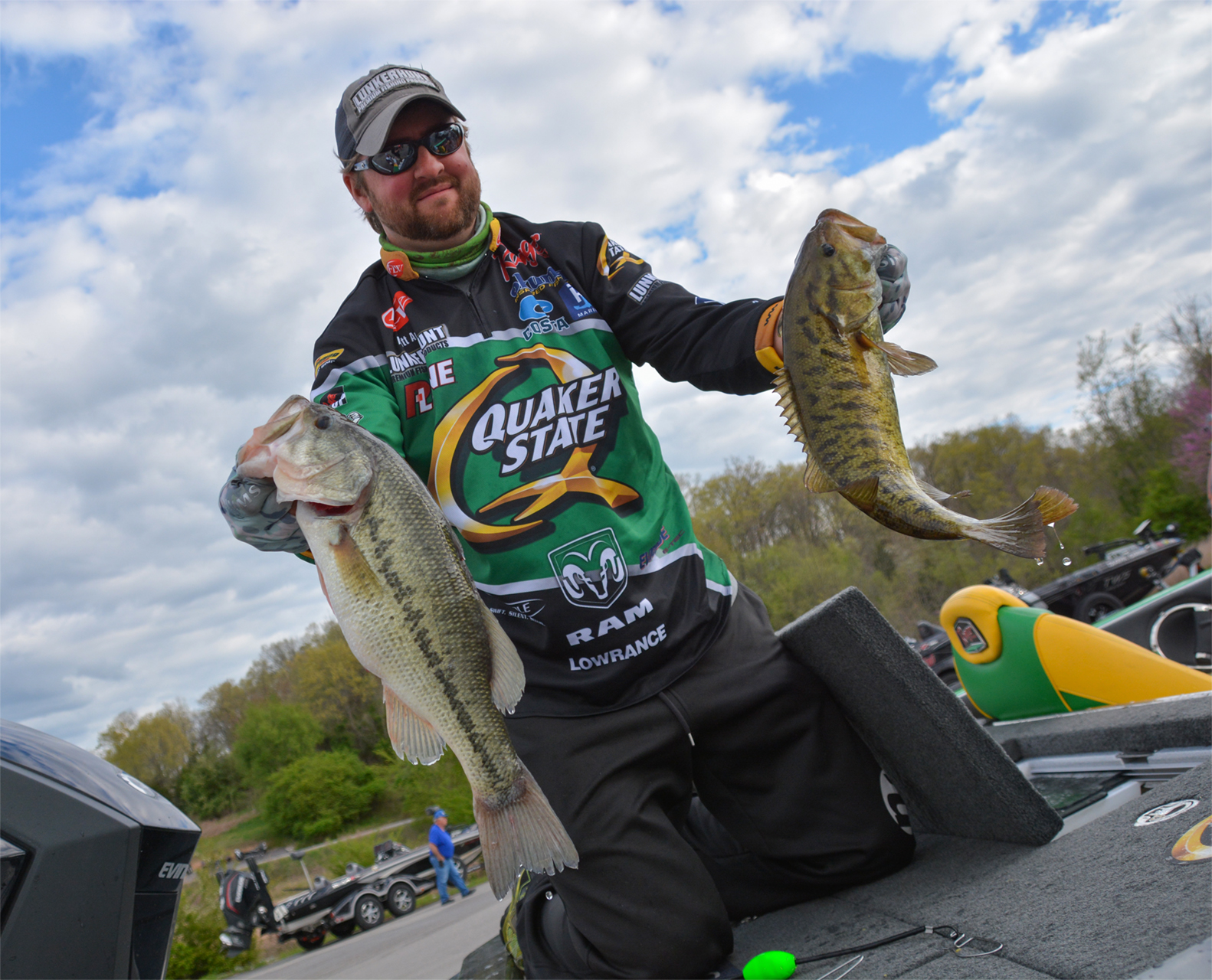 Matt Arey with a Day 2 Beaver Lake pair – Bass Nomad Online